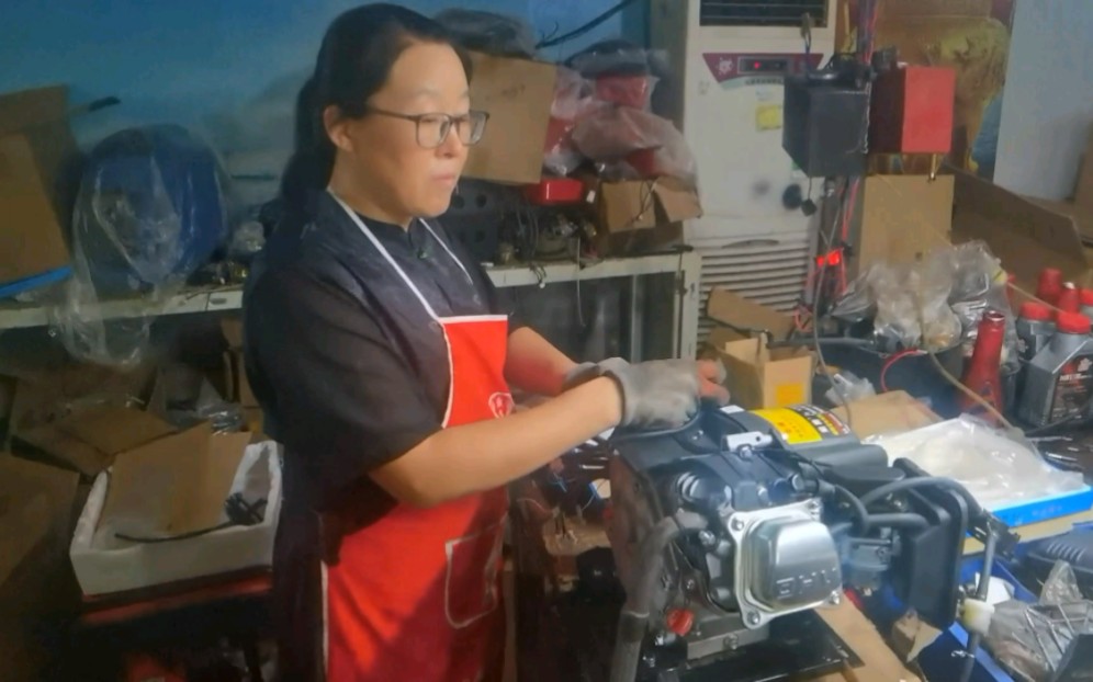 河南省鹤壁市网友定制电动车增程器需要加装吸油泵