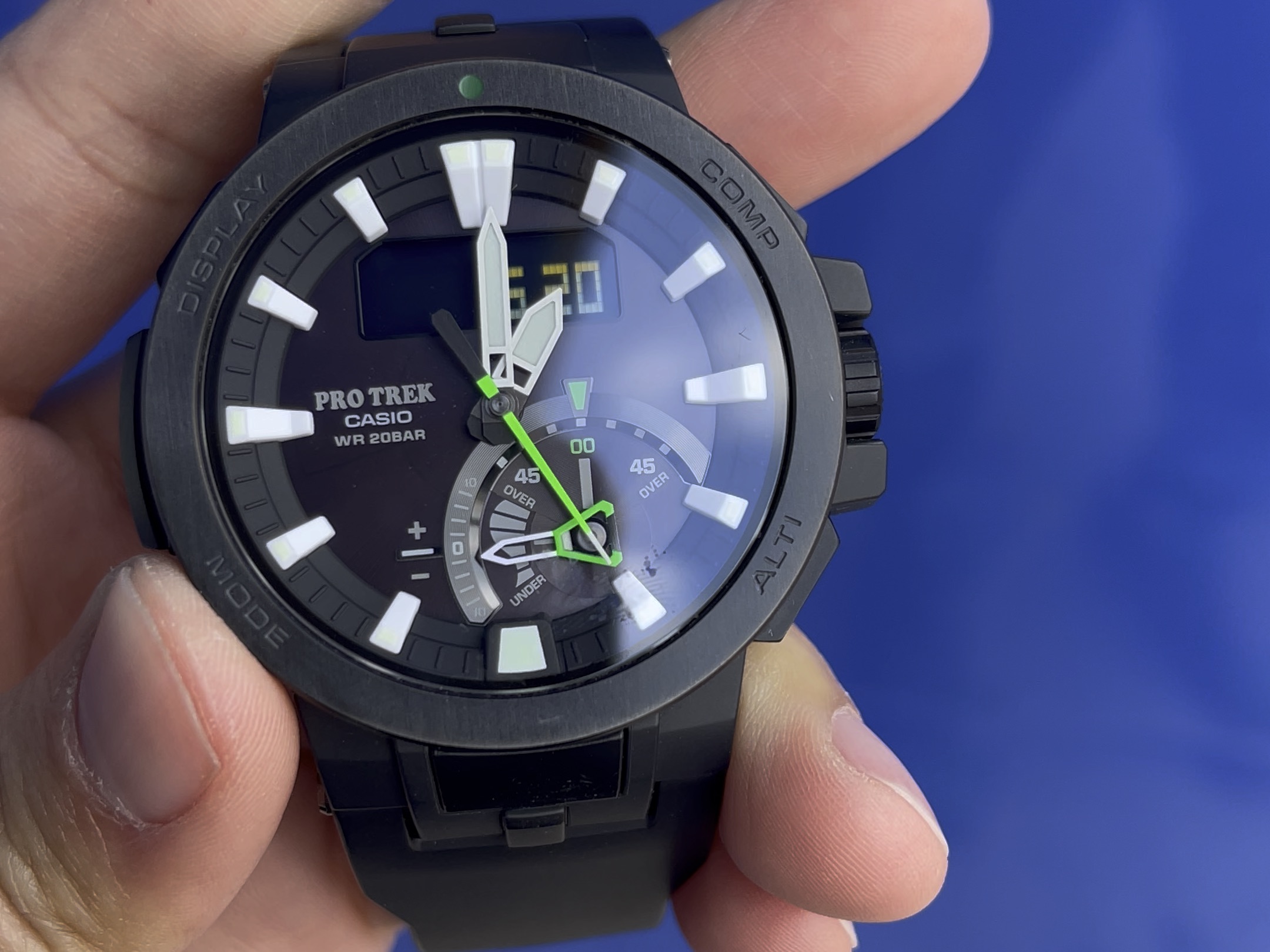 卡西欧登山prw-7000fc