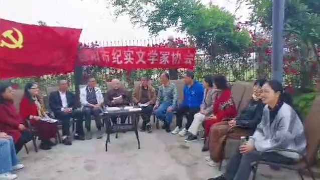 讨论侃侃而谈,交流感悟良多,党史学习教育活动生动活泼…