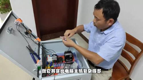 揭秘PLC柜:工业自动化背后的"智能大脑"控制中心