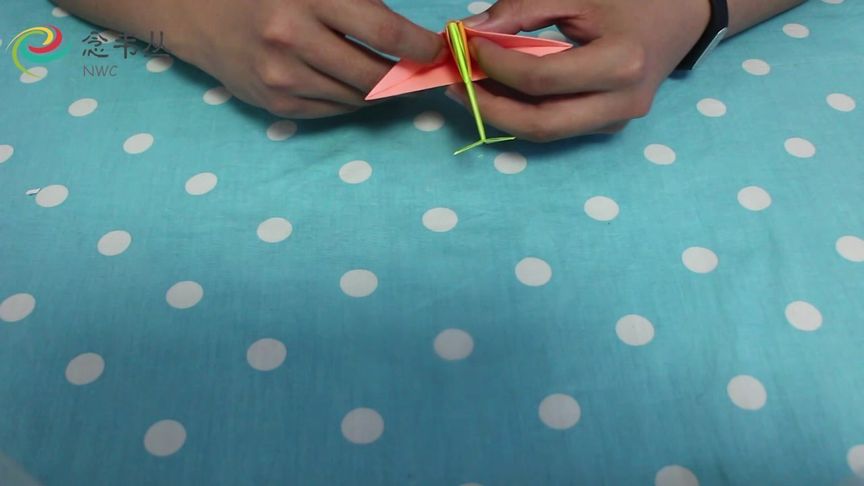 折纸飞机模型 小朋友玩不够的纸飞机,培养孩子的航天梦