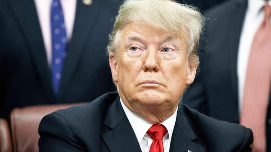 美媒:这个糟糕的总统任期过半之际,这个国家还能承受多少