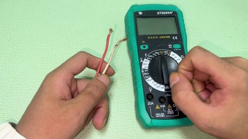 判断电线的通断,第一次用万用表不会测?今天现场教给你