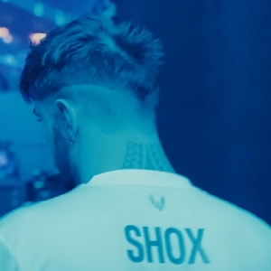 Titan的shox本人 