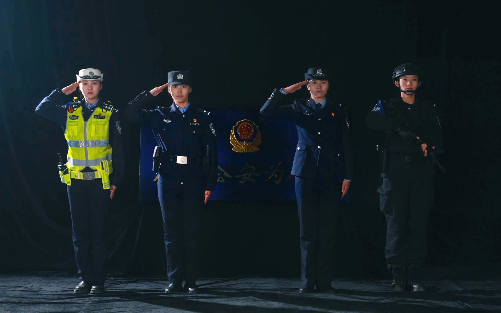 花开三月,巾帼华彩,这就是兰州公安女警!#致敬了不起的她