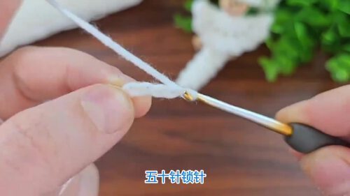 零碎毛线别浪费!手把手教你钩超萌小挂件,新手也能轻松搞定