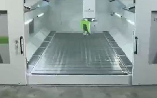 选择题来拉。劳斯莱斯和这台机,你选哪个?