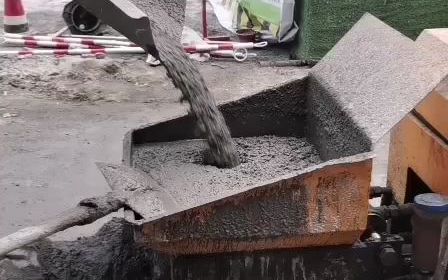 混凝土输送泵 二次结构输送泵