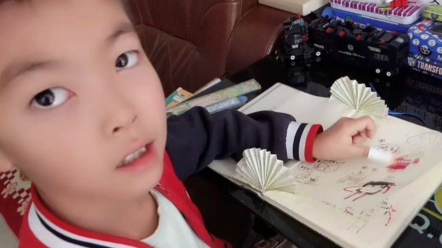 孩子只为给读书笔记装饰,特意在网上搜了这些,画得不错,超赞