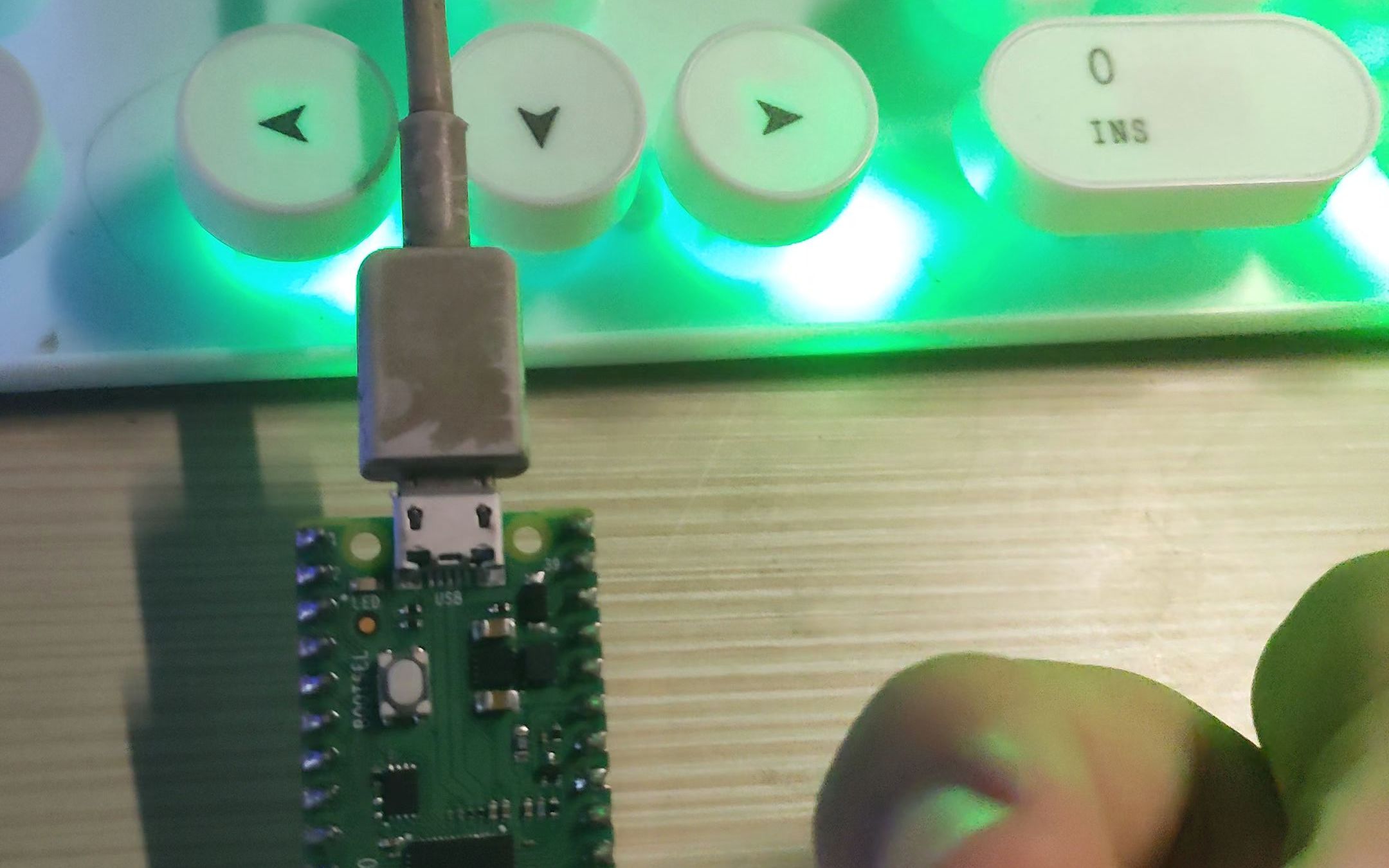 第一次用Arduino玩树莓派pico,先点灯试试ߘ