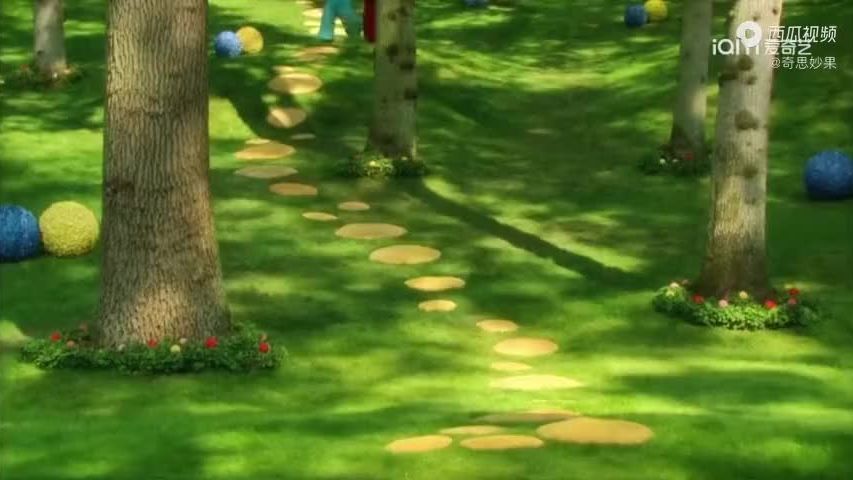 《花园宝宝》幼儿动画片,依古比古拜访朋友,他去了玛卡巴卡的家