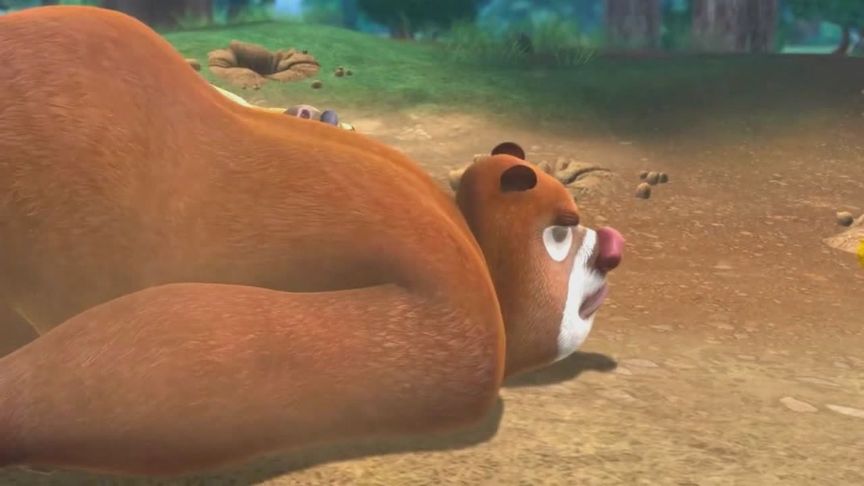 熊出没之丛林总动员动画片强哥回到了丛林小熊熊也被小伙伴恶搞了