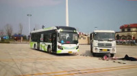 这种事故应如何快速处置?真情巴士举行道路交通事故应急演练