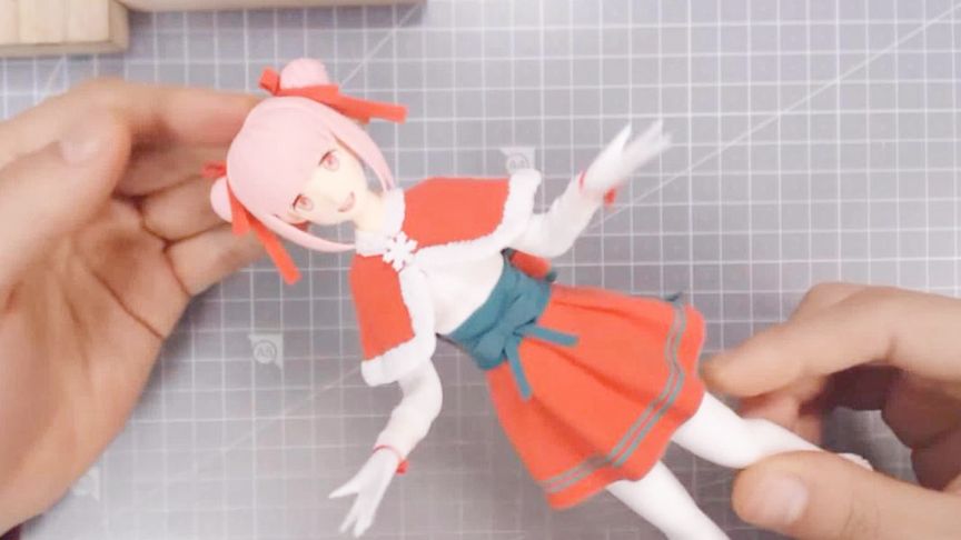 动漫手办制作秀:用粘土捏一个美少女,看完你学会了吗?