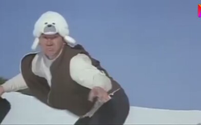 成龙经典电影之_简单任务片段_童年的回忆