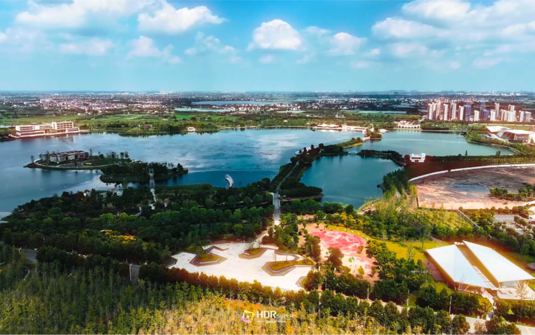 大疆mavic3pro的画质超赞,HLG格式后期LUT简单调色就很不错了