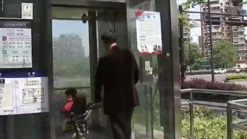 无障碍设施是为谁准备的?路人的回答全错了