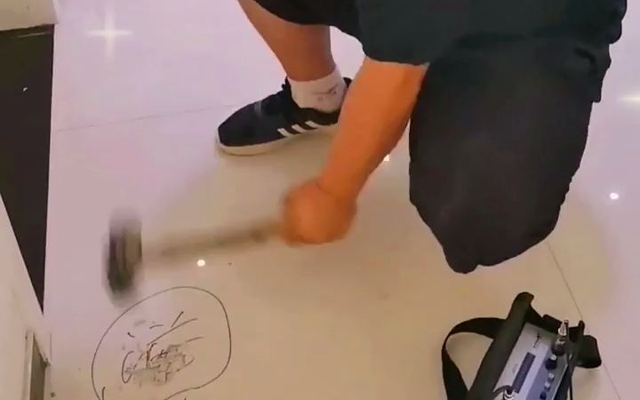 番禺区房屋卫生间漏水维修 花都区房屋厨房滴水修补 广州市防水补漏...