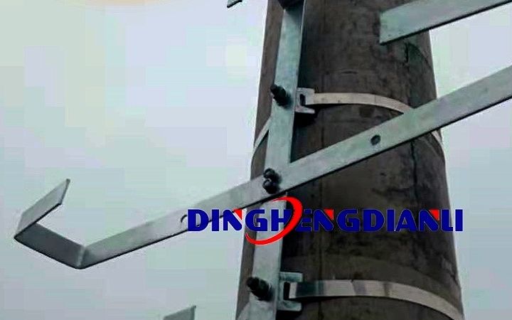 电力光缆架空线路杆用余缆架 安装使用