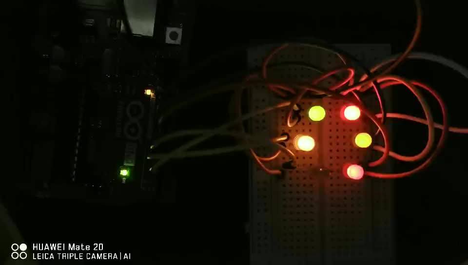 Arduino呼吸流水灯运行视频,详细步骤请查看下面博客:https://blog.csdn....