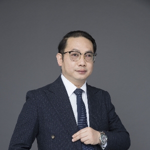 王巨峰律师 