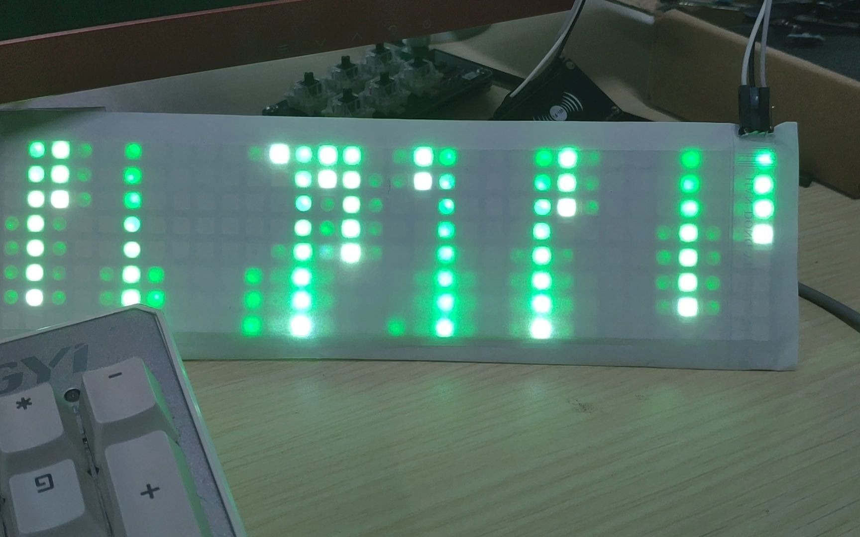 DIY像素时钟(基于开源AWTRIX项目)