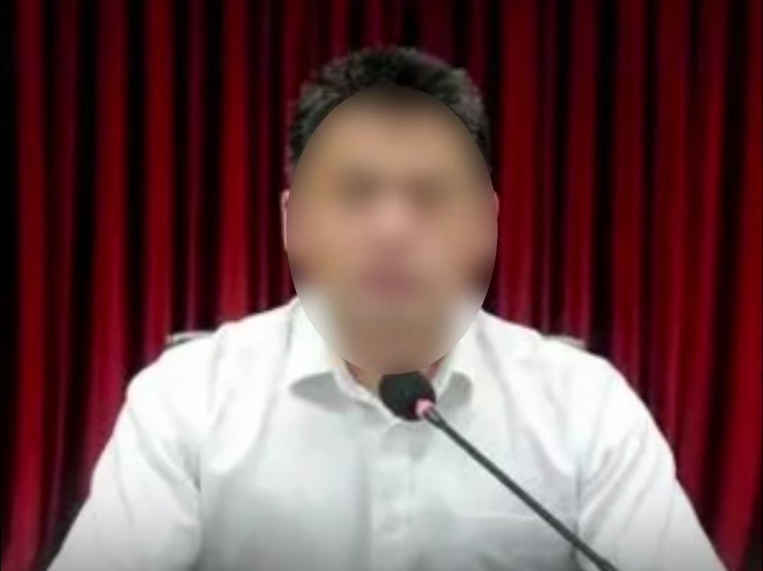 被实名举报的区长曾鹏鑫,代表资格终止