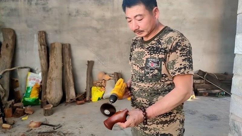做一把弓经历了"春夏秋冬",羽绒服,毛衣,背心的变化,太难了