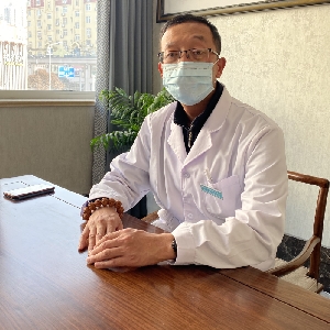 皮肤科陈志宏 