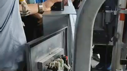 电动吊篮的安全操作流程海特林提供