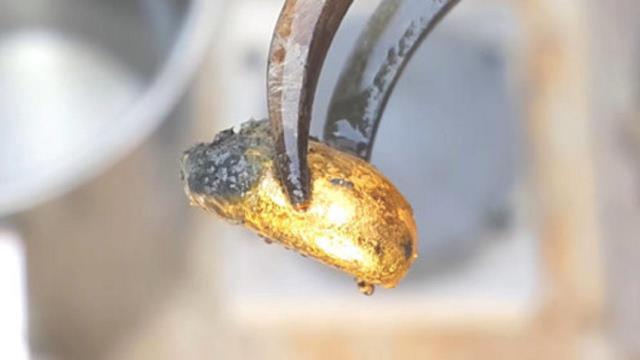 电脑主机处理器上有黄金?老外进行提取,这样下去要发财