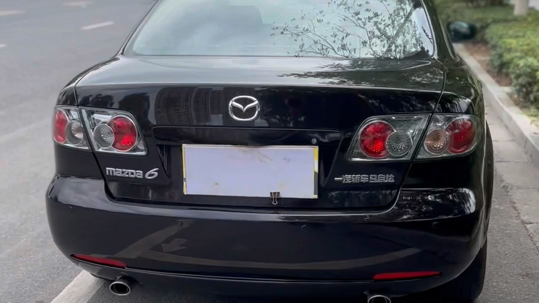 2013.12马自达6 2.0L自动,6.3万公里,一手私家车4s保养,90%原车漆。