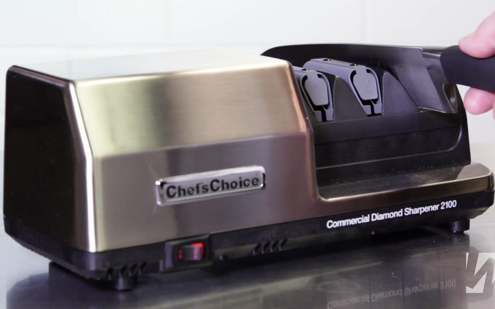 ...电动磨刀机全自动磨刀器 美国CHEFS CHOICE 2100电动三段式磨刀机