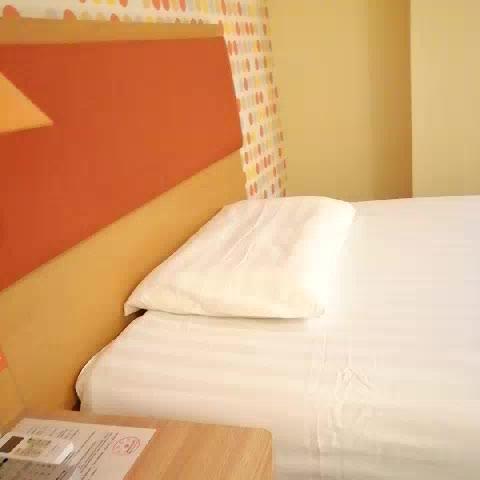 大济南的宾馆比河内好多了