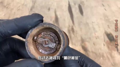 拆解修复高颜值胡椒研磨器!这设计太巧妙,用一次就爱上!