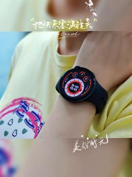 ...佩戴轻盈舒适不压腕,一秒快拆轻松百搭。 100+运动模式,多种专业...