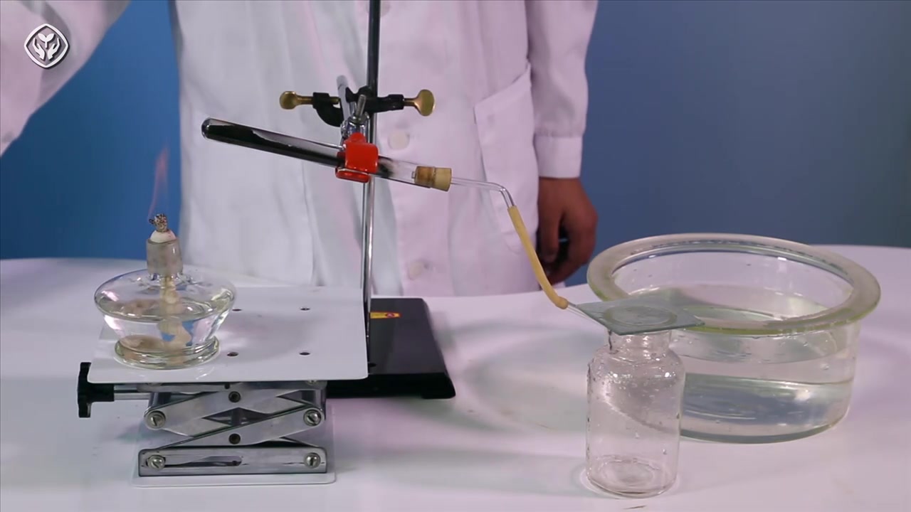 九年级化学:制取氧气-视频实验演示