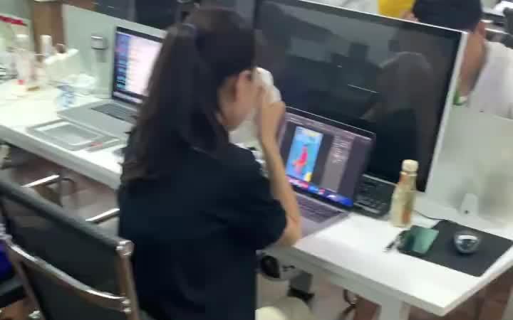 PS如何快速制作重复排列的背景图形呢?老可爱big帆又来教你们喽