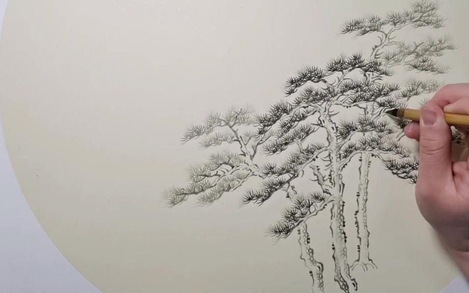 一边示范一边讲解,山水画中松树的画法