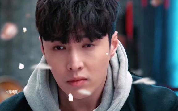 一口气看完系列!#一口气看完系 #影视解说 #我的观影报告