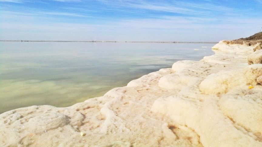 中国面积最大的盐湖,储藏500亿吨氯化钠,堪称世界最值钱湖泊