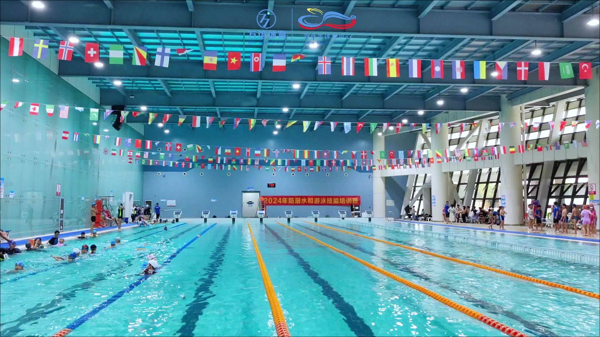 【运动小将,成长舞台!】 ߏ�‍♂️ 水中蛟龙:零基础游泳培训,让孩子...