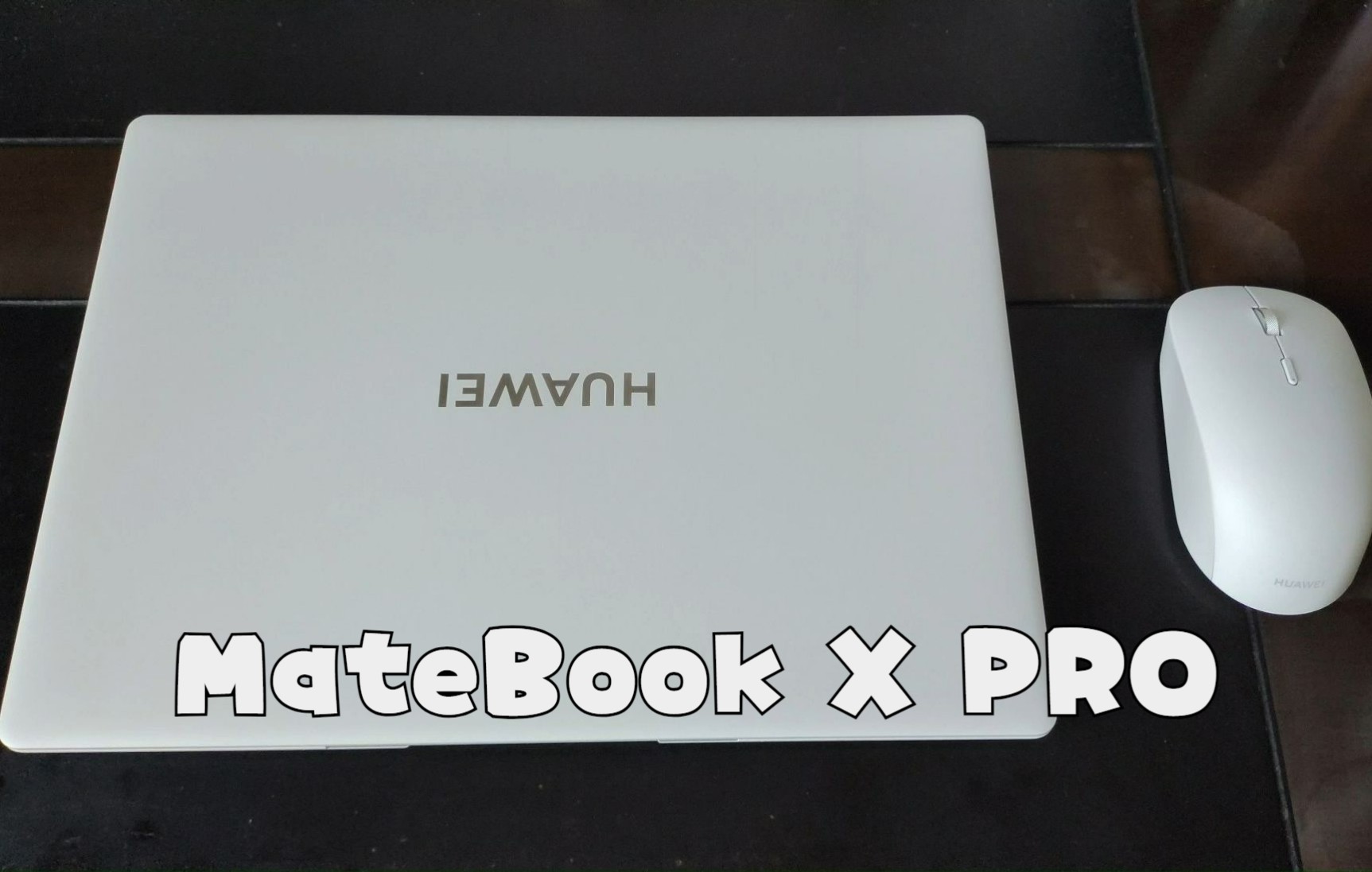 《渡口》,但是华为MateBook X Pro 微绒典藏版(锦白)