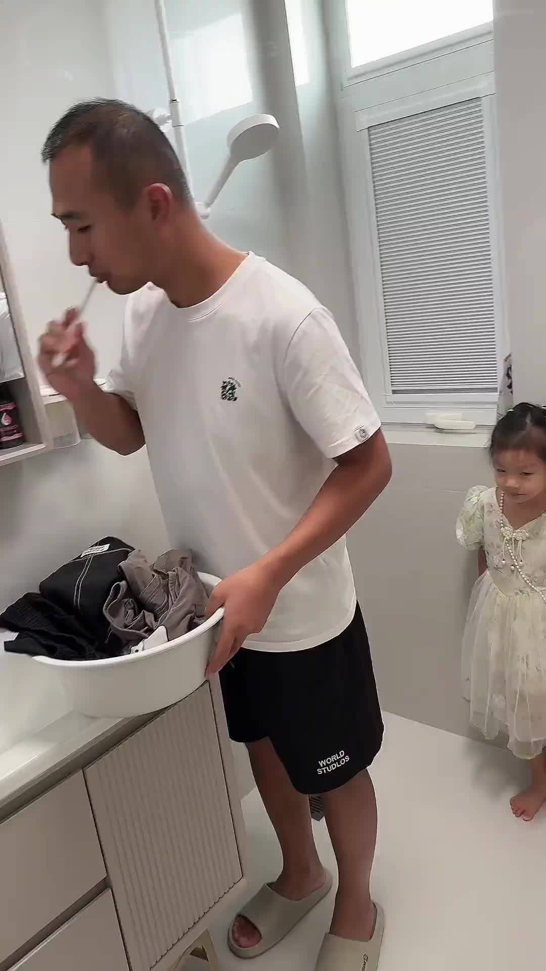 2.不是你说的放垃圾桶吗