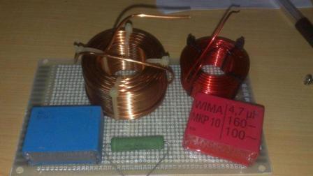 如何把12v电压变成220v?看牛人教你如何制作一个逆变器