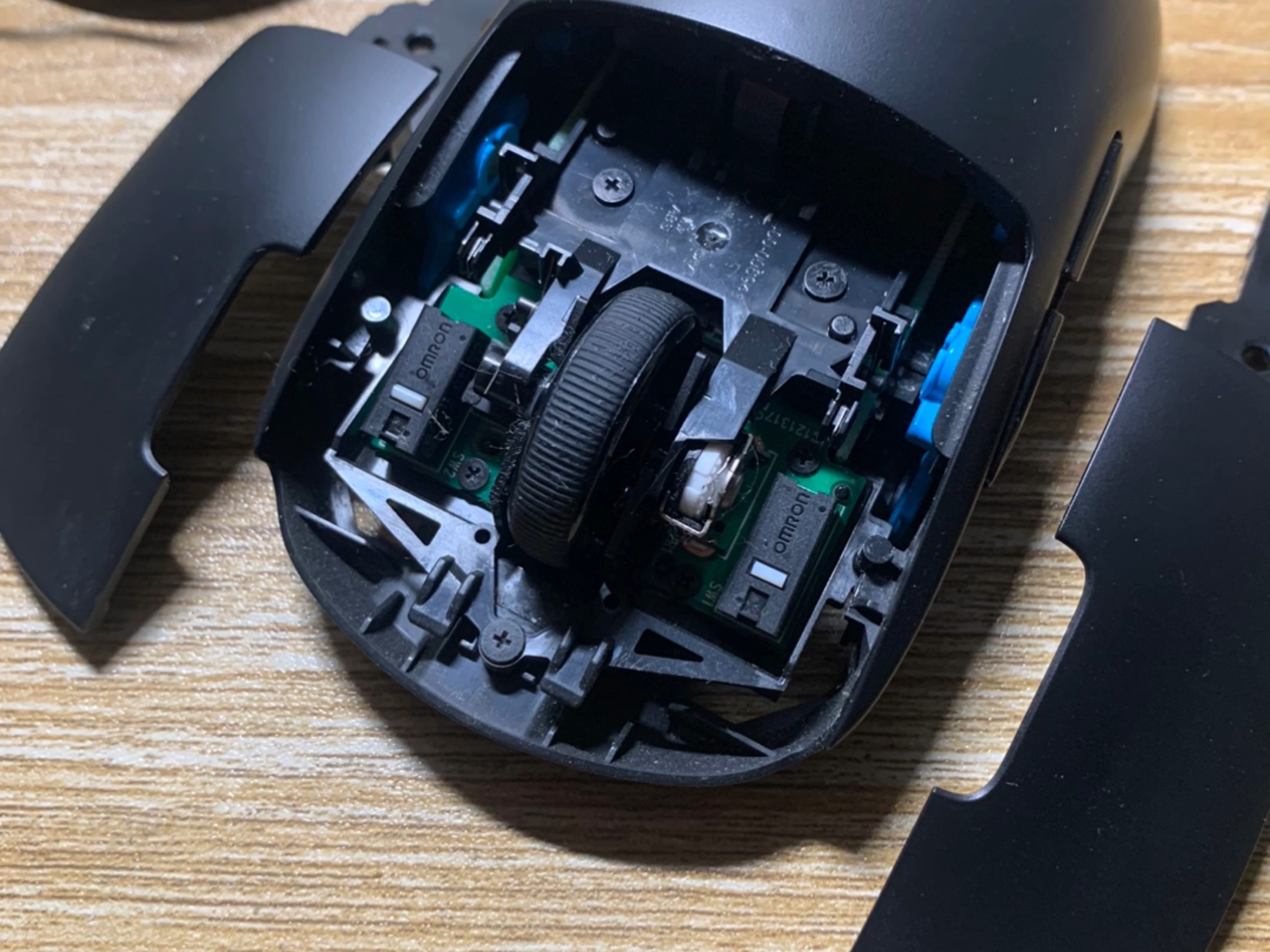 gpw一代 鼠标维修 更换编码器 滚轮失灵 鼠标维修