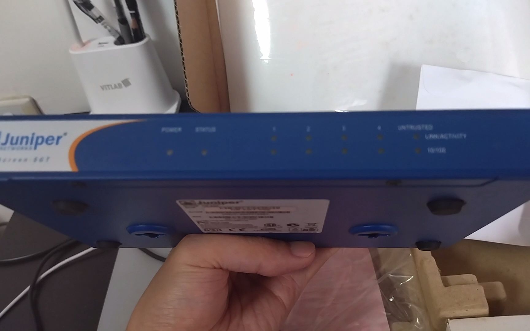 juniper netscreen-5GT拆解——看看上一个时代的网络设备做工如何?