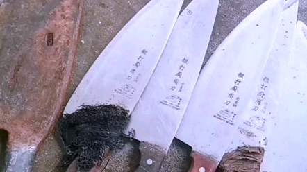 水冷磨刀机,缺口刀变宝刀#电动车流动生意神器#边走边创业#学点手艺...