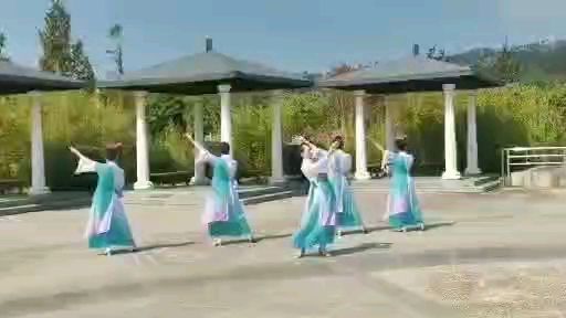 舞蹈《书房门前一枝梅》