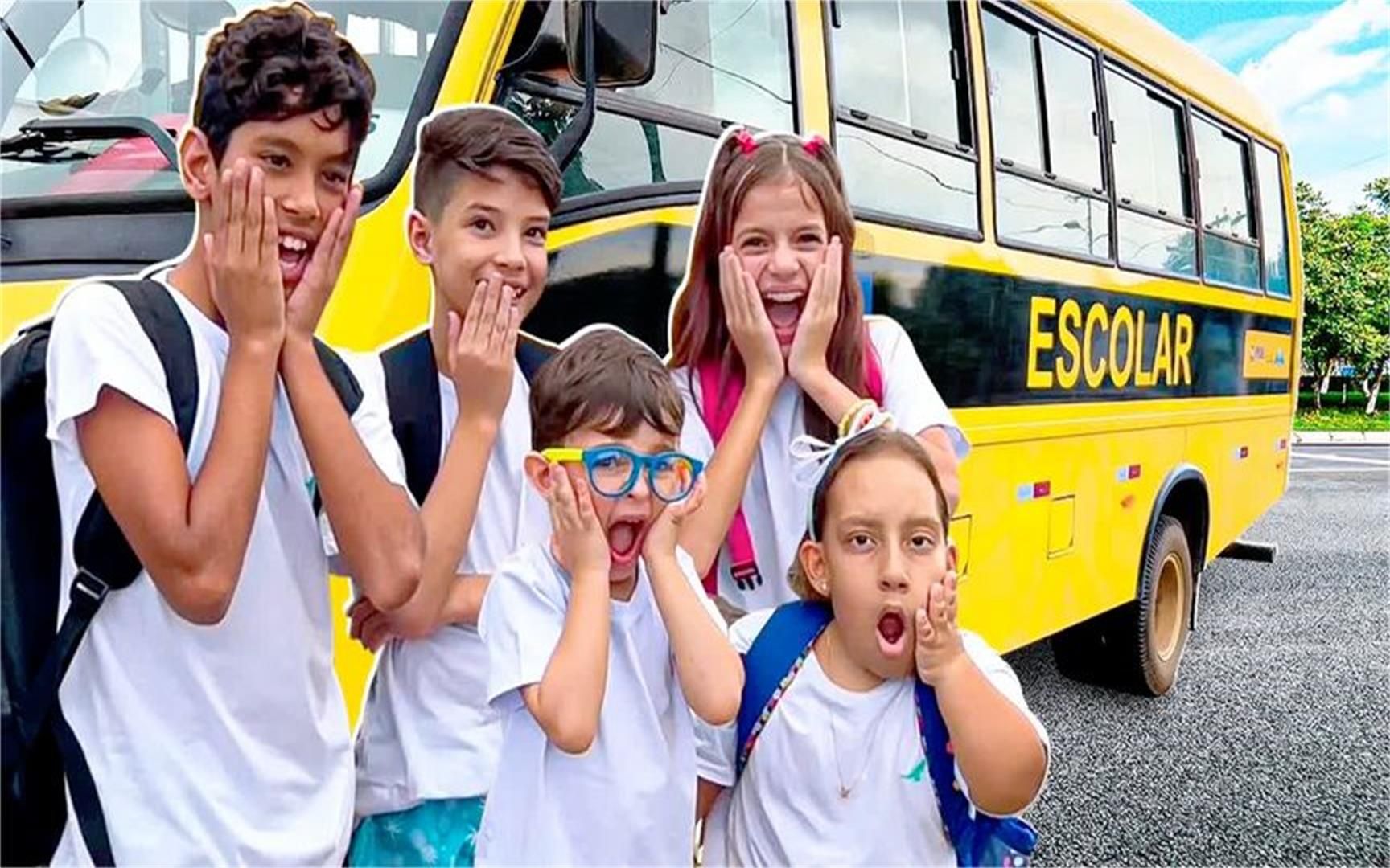 小同学们坐校车要牢记,这些安全准则要遵守,文明乘车最重要